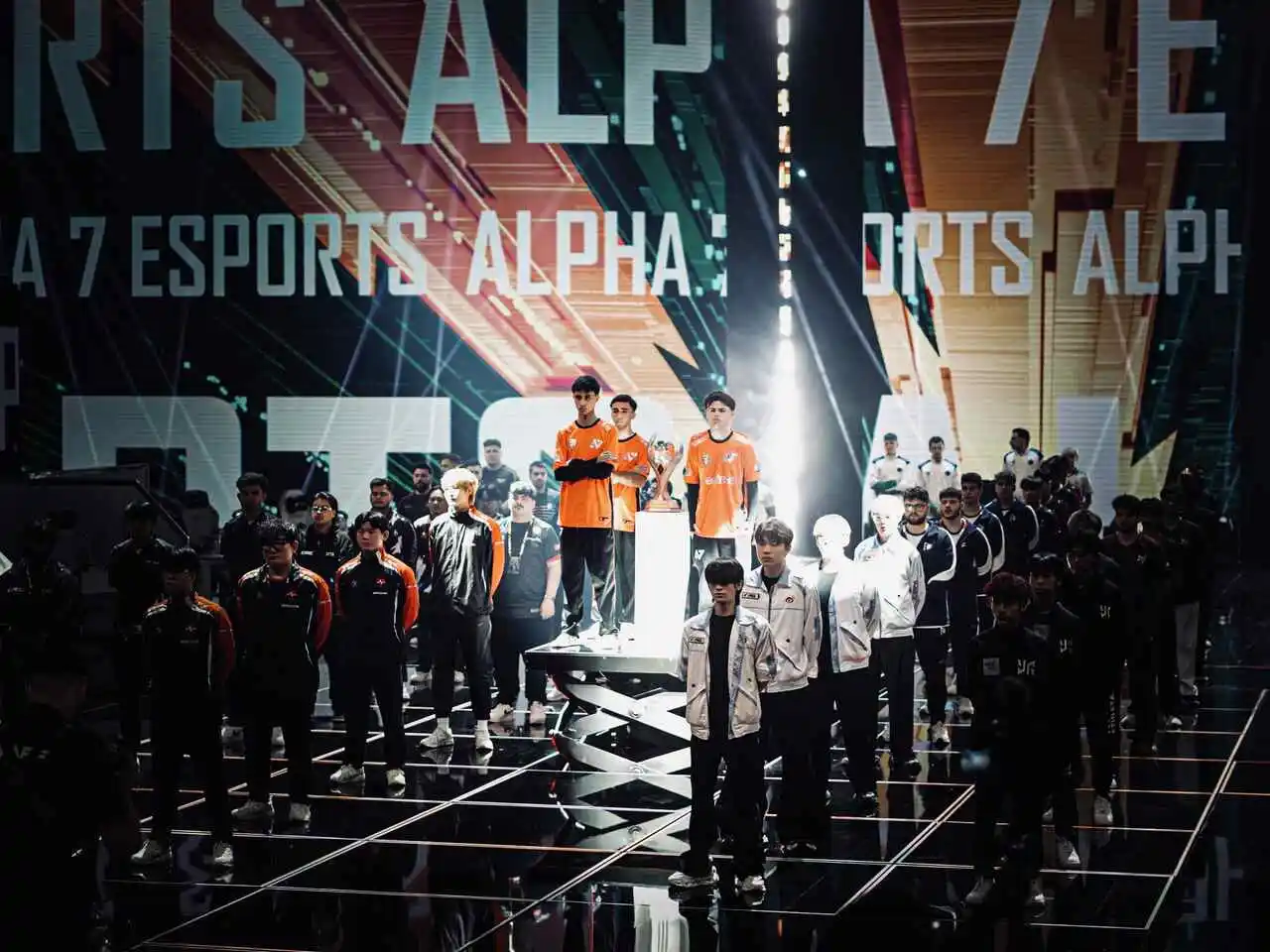 EWC PUBG Mobile 2025: Alpha7 faz boa estreia na fase de grupos